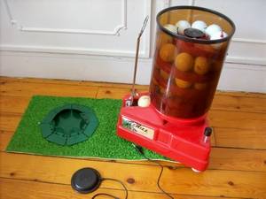 Other Golf - TEE WIZZ AUTOMATIC TEE-UP MACHINE was sold for R195.00 on ...