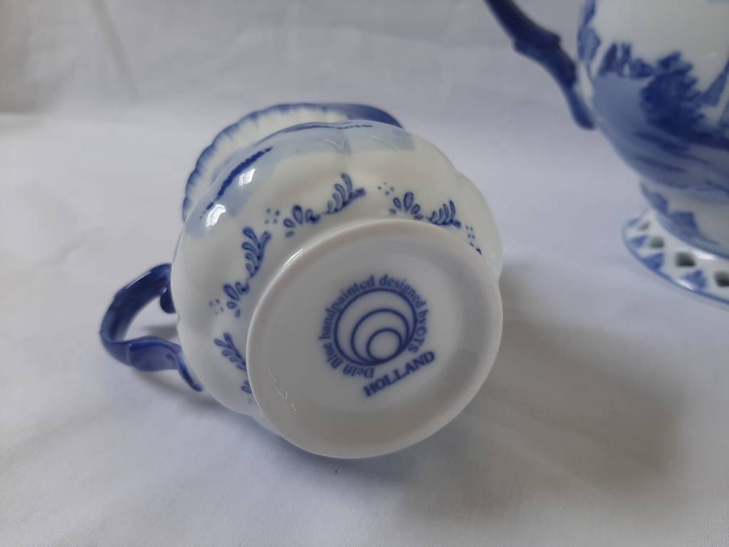 Dutch Porcelain - HANDPAINTED BLUE DELFT TEA SET - HOLLAND for sale in ...