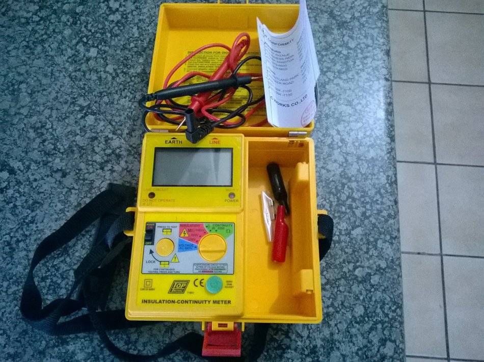 Test Equipment - Megger ,Top Tronic Model T1851 Digital Insulation ...