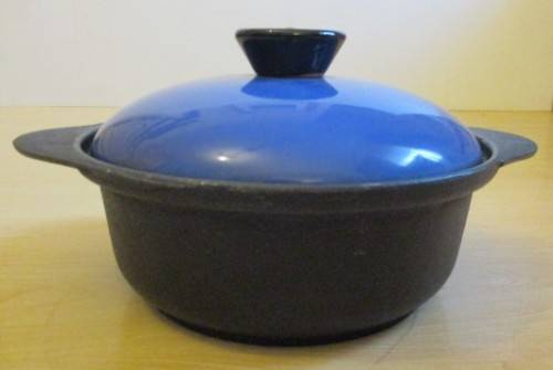 Pots - Cookwell Ovenproof Cast Iron Pot was sold for 285.00 on 4 Sep at ...