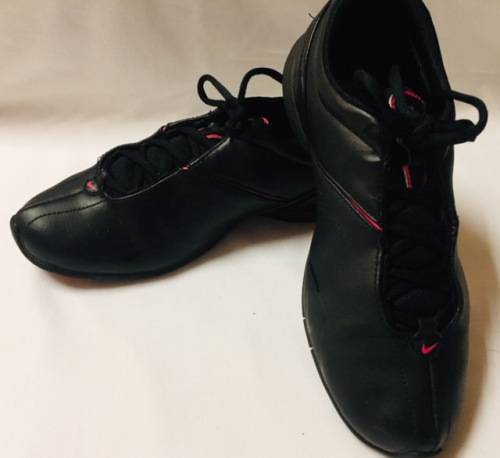 Sneakers - TAKKIES - SNEAKERS - WOMEN - SHOES - BLACK - NIKE - SIZE 4 ...