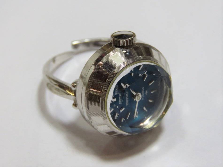 Other Watches - Vintage Seiko manual wind mechanical watch ring ...