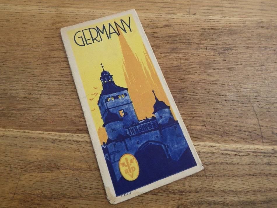 Catalogues, References & Guides - Vintage Germany tourist map brochure ...