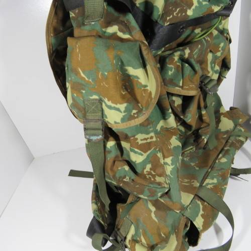 Other Clothing & Equipment - SADF 32 Battalion camo backpack with H ...