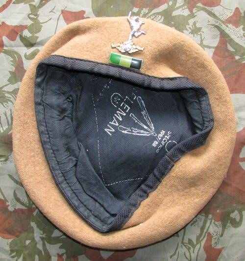 South African Army - SADF - Corps of Signals Complete Beret was sold ...