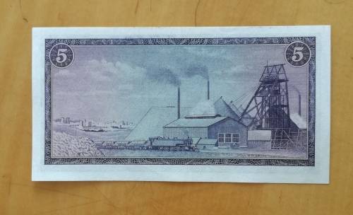 TW de Jongh - South Africa UNC Old R5 bank note. was sold for R85.00 on ...