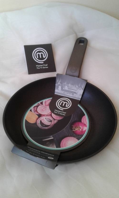 Pans - Top Quality Masterchef Non-Stick Cookware 24cm Frying Pan - New ...